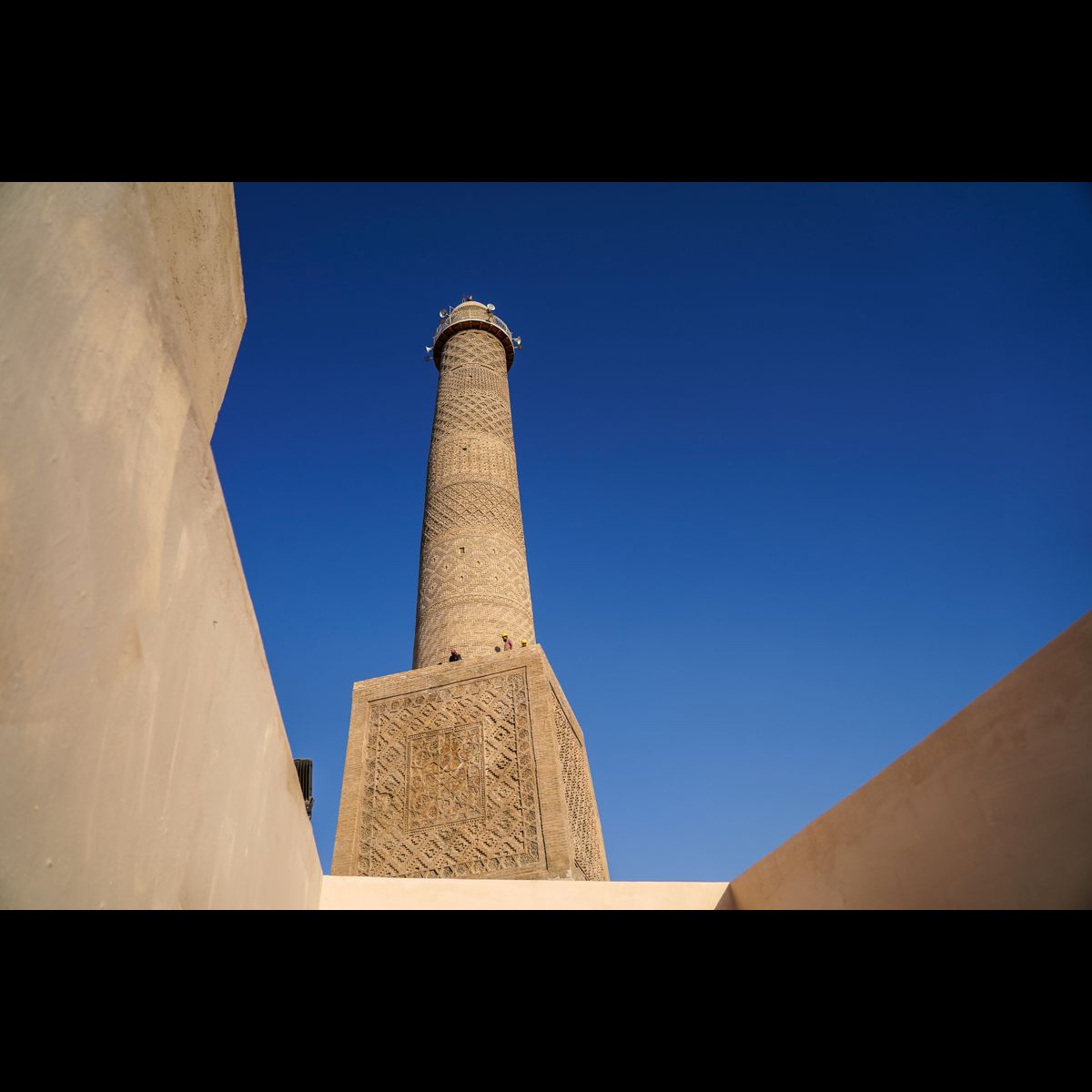 Mosul's historic minaret and churches rise from the ruins of ISIS ...